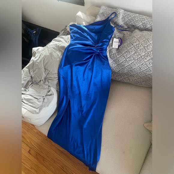 Windsor | Dresses | Windsor Blue Satin Formal Dress Nwt | Poshmark